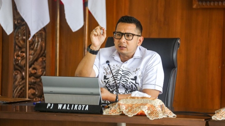 Akhirnya, PNS Mojokerto yang Digerebek Suami saat Bugil Bareng Pria Idamannya Diberi Sanksi